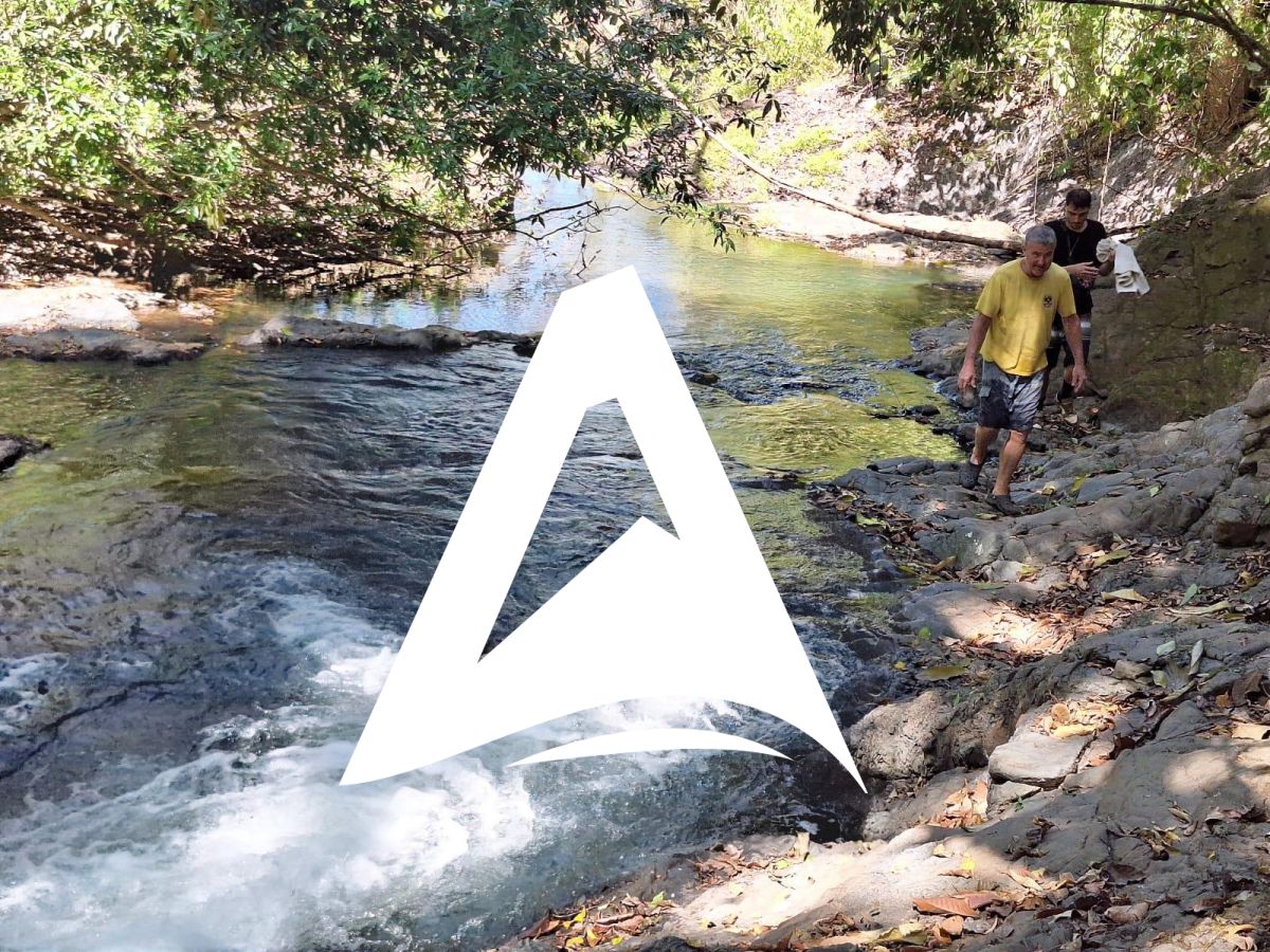 Share - Jim Morrison's Awesome Adventure Memories - Guide Christopher